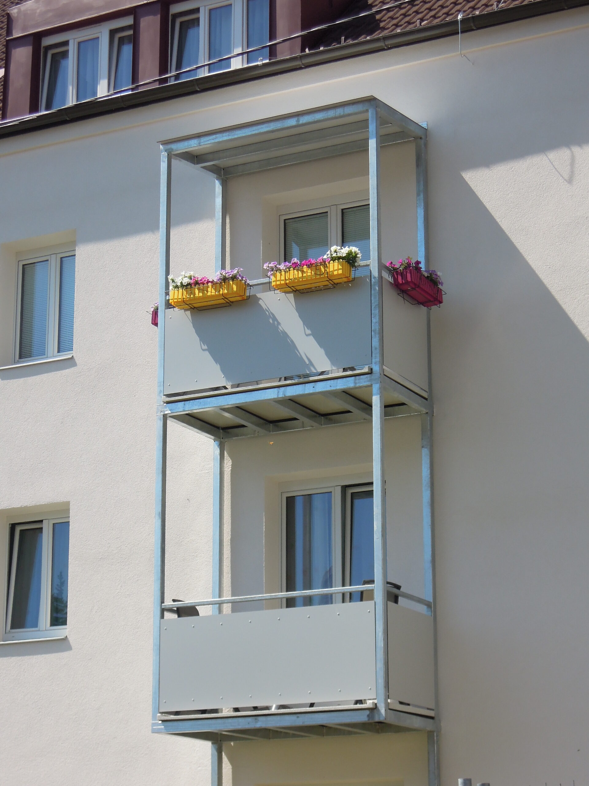 BALKON - PLATTEN - METALLZEIT